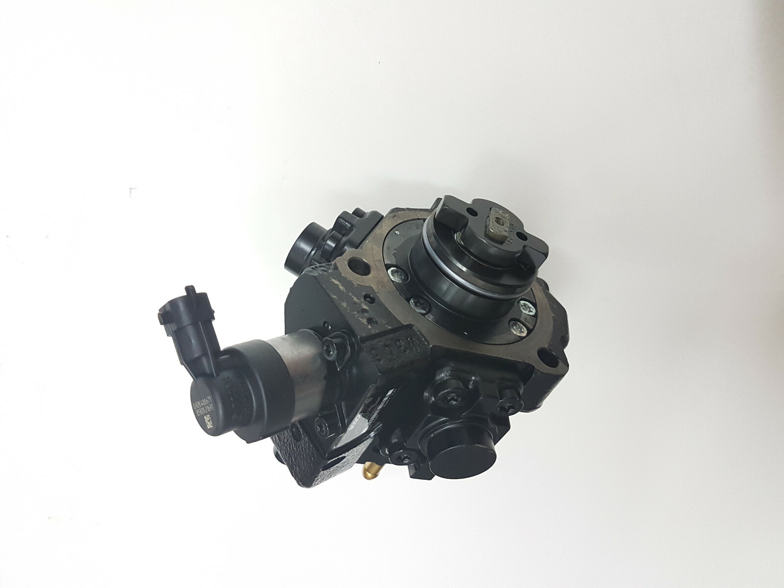 Bosch Diesel Pump 0445010136 16700MA70C for Nissan Patrol ZD30 Y61 ...