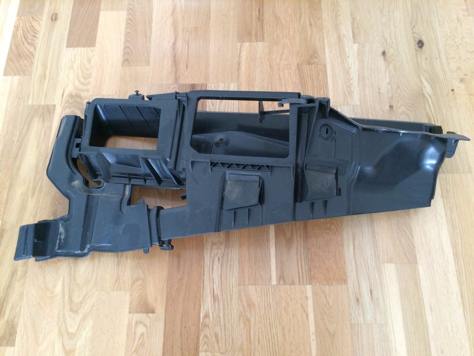 Mercedes E350 W212 AIR DUCT SHELL CASING AT FIREWALL A2128300144 | eBay