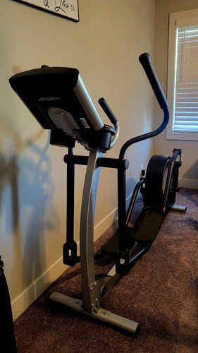 Life Fitness X1 Total-Body Elliptical Cross-Trainer w/ Whisperstride ...