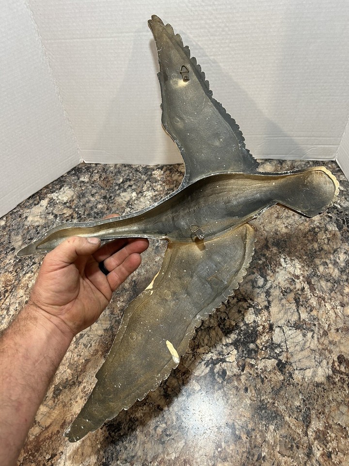 Vtg 3D Moulded Plastic Canadian Flying Geese Plaque Wall Hanging Syroco ...