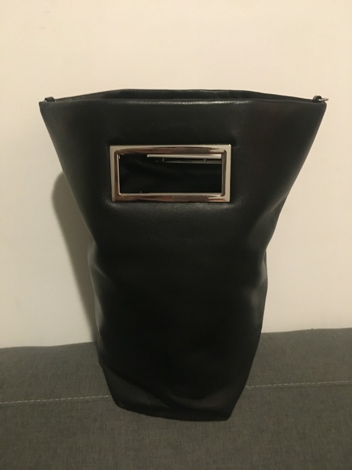 Theory Black Kid Leather Bucket Bag detatchable leather strap and Zip ...