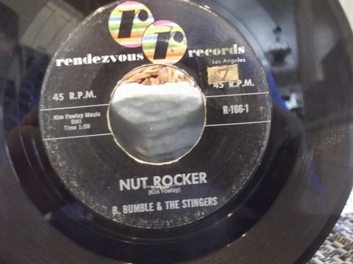 45I B.BUMBLE & THE STINGERS NAUTILUS / NUT ROCKER ON RENDEZVOUS RECORDS ...