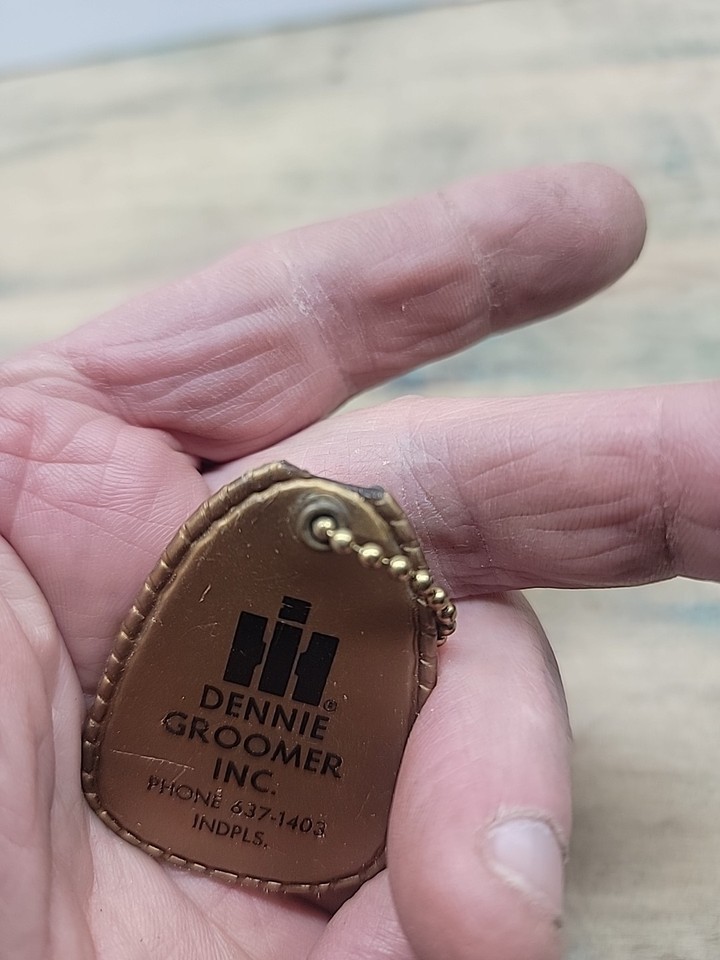 International Harvester IH / DENNIE GROOMER INC. Indpls.,Ind Keyring ...