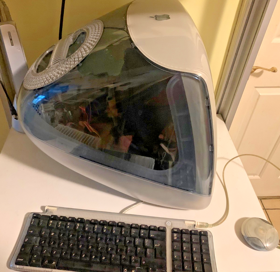 Vintage Working Apple iMac G3 with Original Keyboard, Mouse. One owner ...