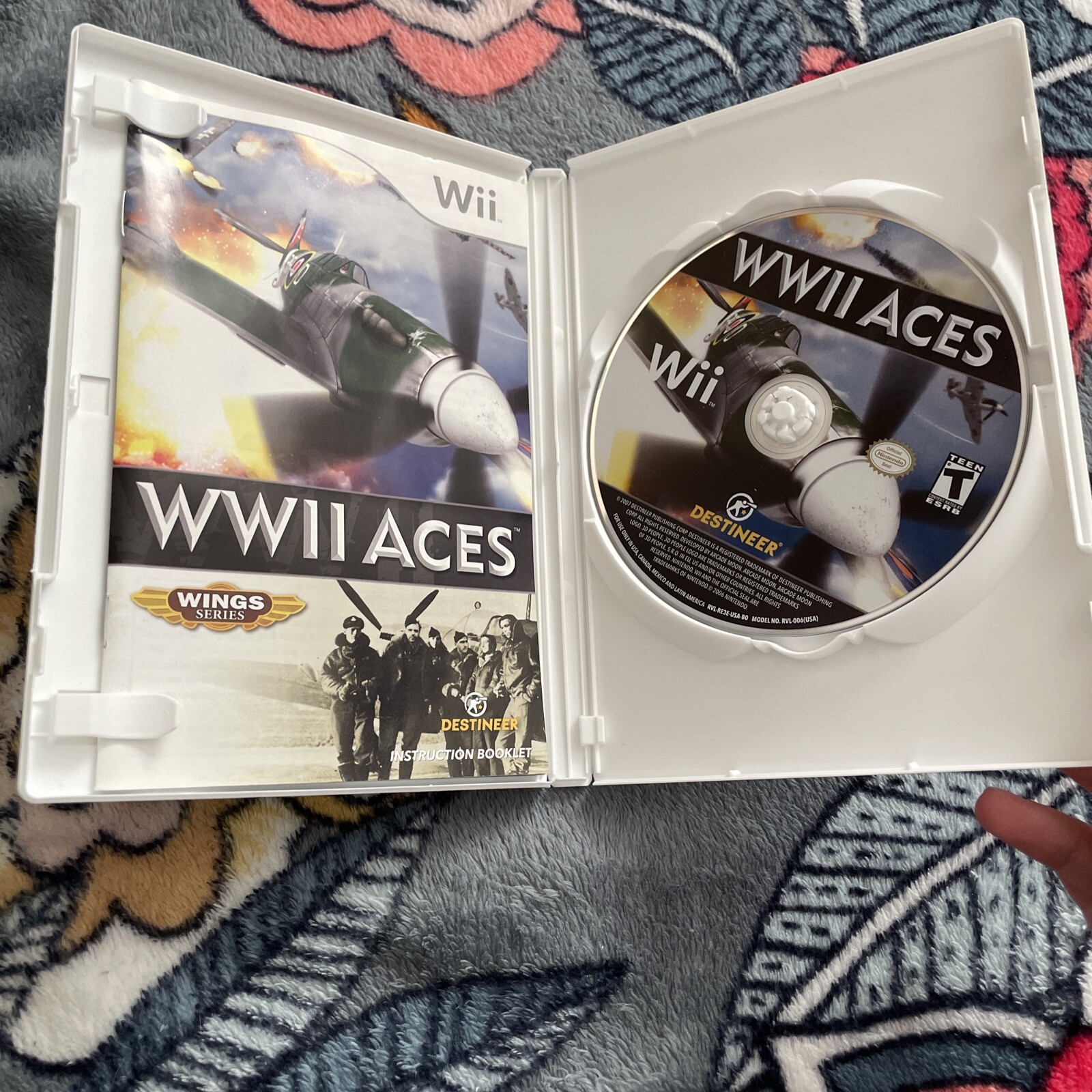 WWII WW2 Aces Wings Series Nintendo Wii Combat Flight Sim Game ...