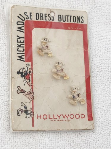 1930s WALT DISNEY ENTERPRISES DONALD DUCK BUTTONS MINT IN THE PACKAGE ...