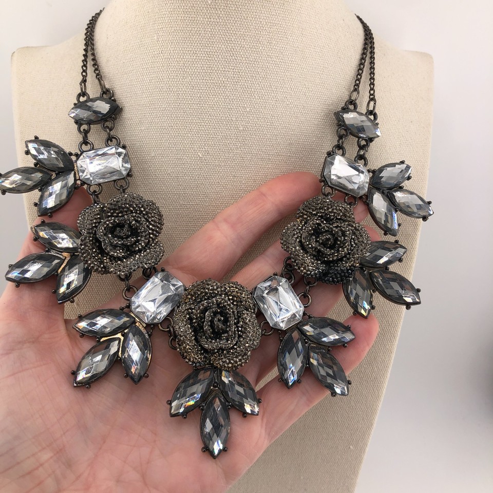 Floral Link Necklace Black Sparkle Flower Links Love Festival Boho ...