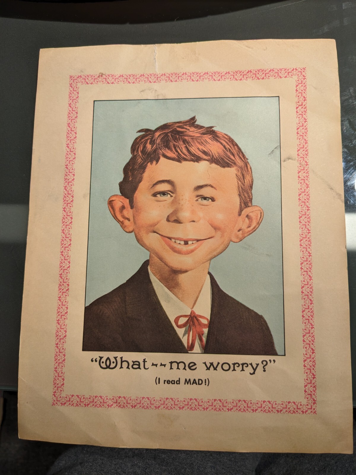 MAD MAGAZINE PREMIUM GIVEAWAY PORTRAIT OF ALFRED E NEWMANN "WHAT ME ...