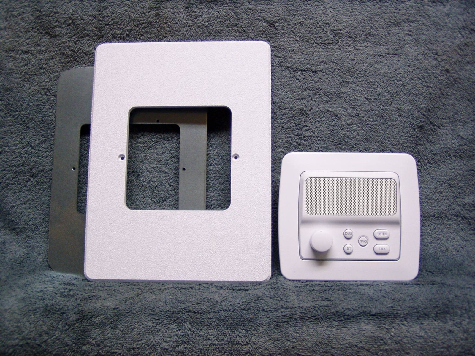 RETRO-5RV Vertical White plastic cover plate Intercom IST IntraSonic | eBay