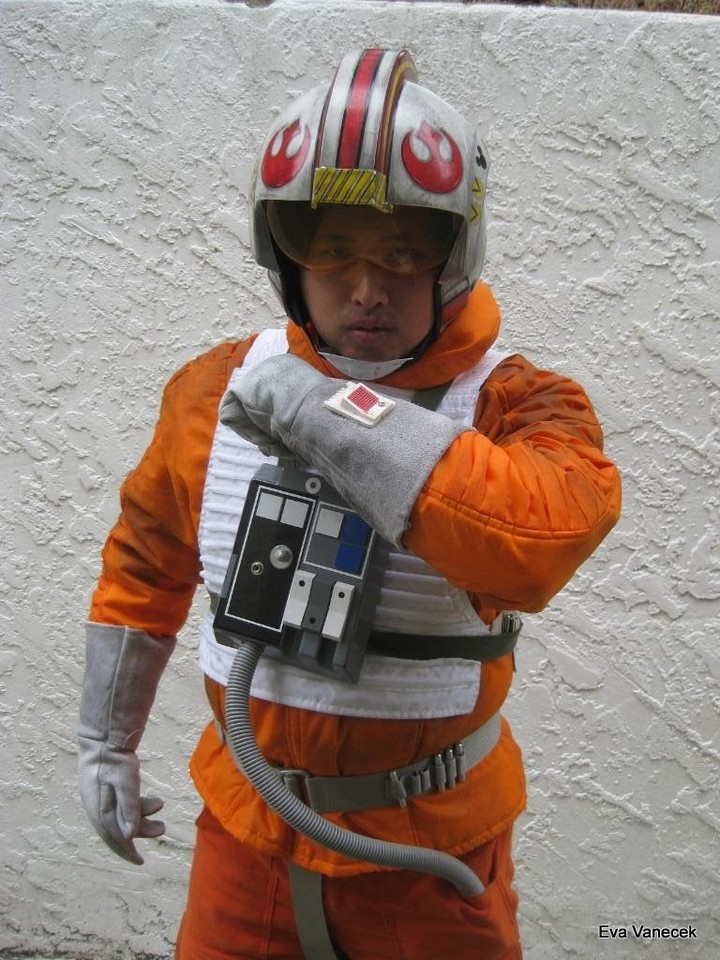 Luke Skywalker Hoth Rebel Pilot Orange X-wing Jacket replica with knife ...