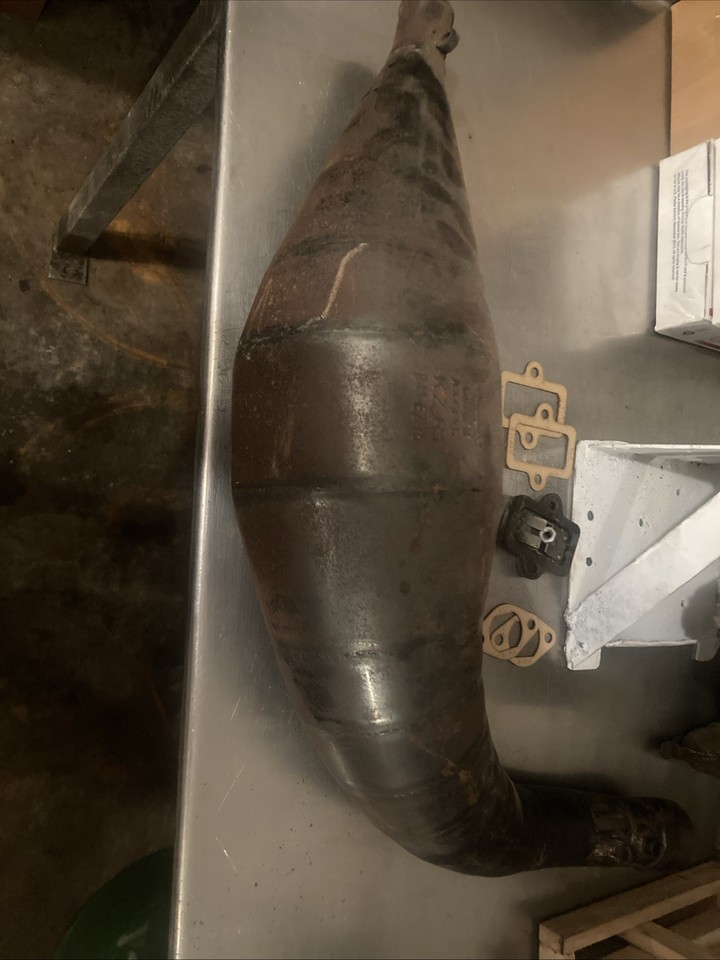 Lauson Power Products Engine w/clutch Gas Tank Expansion Chamber Intake ...