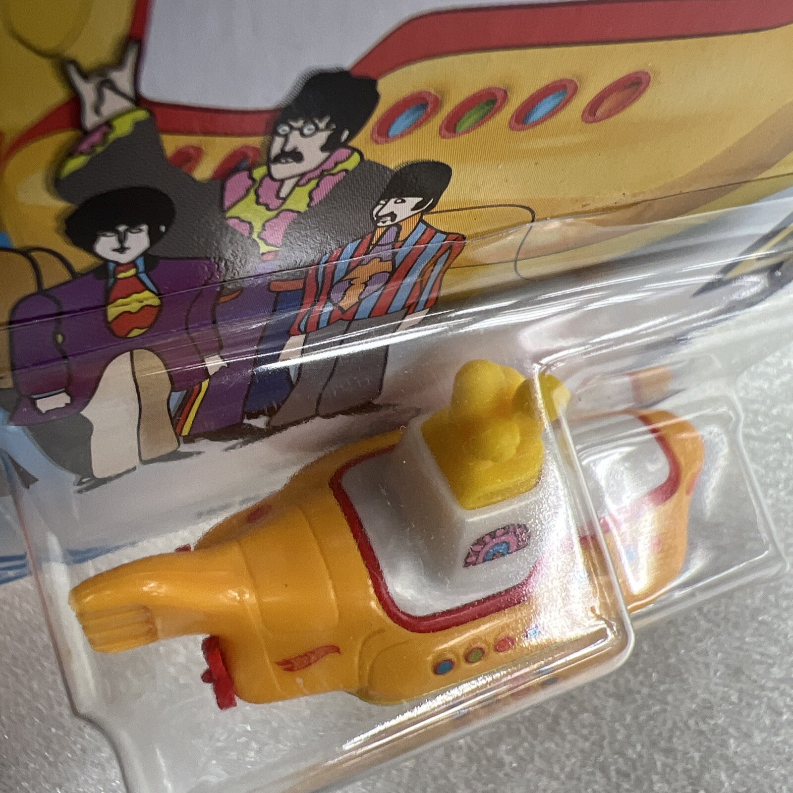 Beatles Yellow Submarine TREASURE HUNT HW Screen Time 10/10 Hot Wheels ...