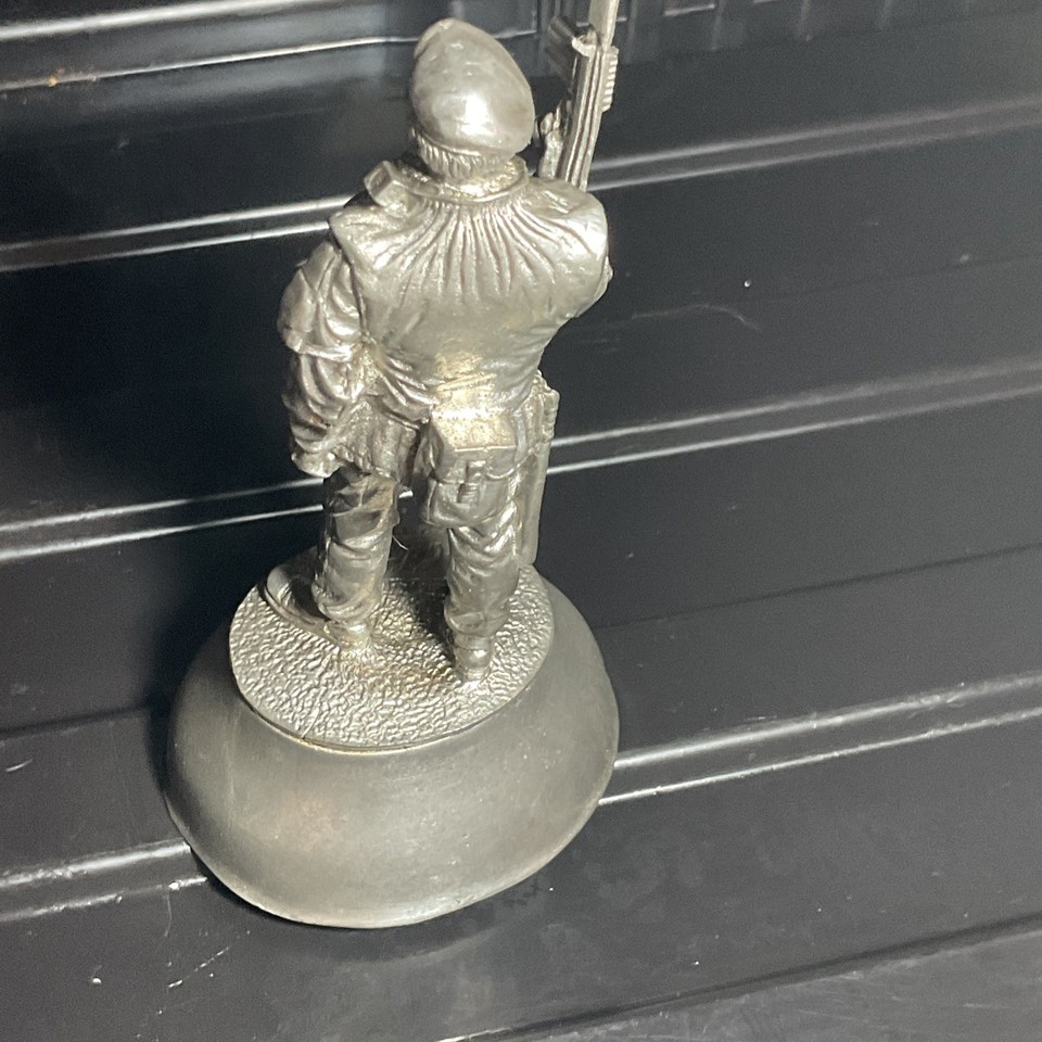 Chas C Stadden REME Pewter Figure,5 Inches TallTOP OF RIFLE REPAIRED ...