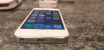 Apple iPhone 5 - 16GB - White & Silver (Unlocked) A1429 (GSM) - £150 | eBay UK
