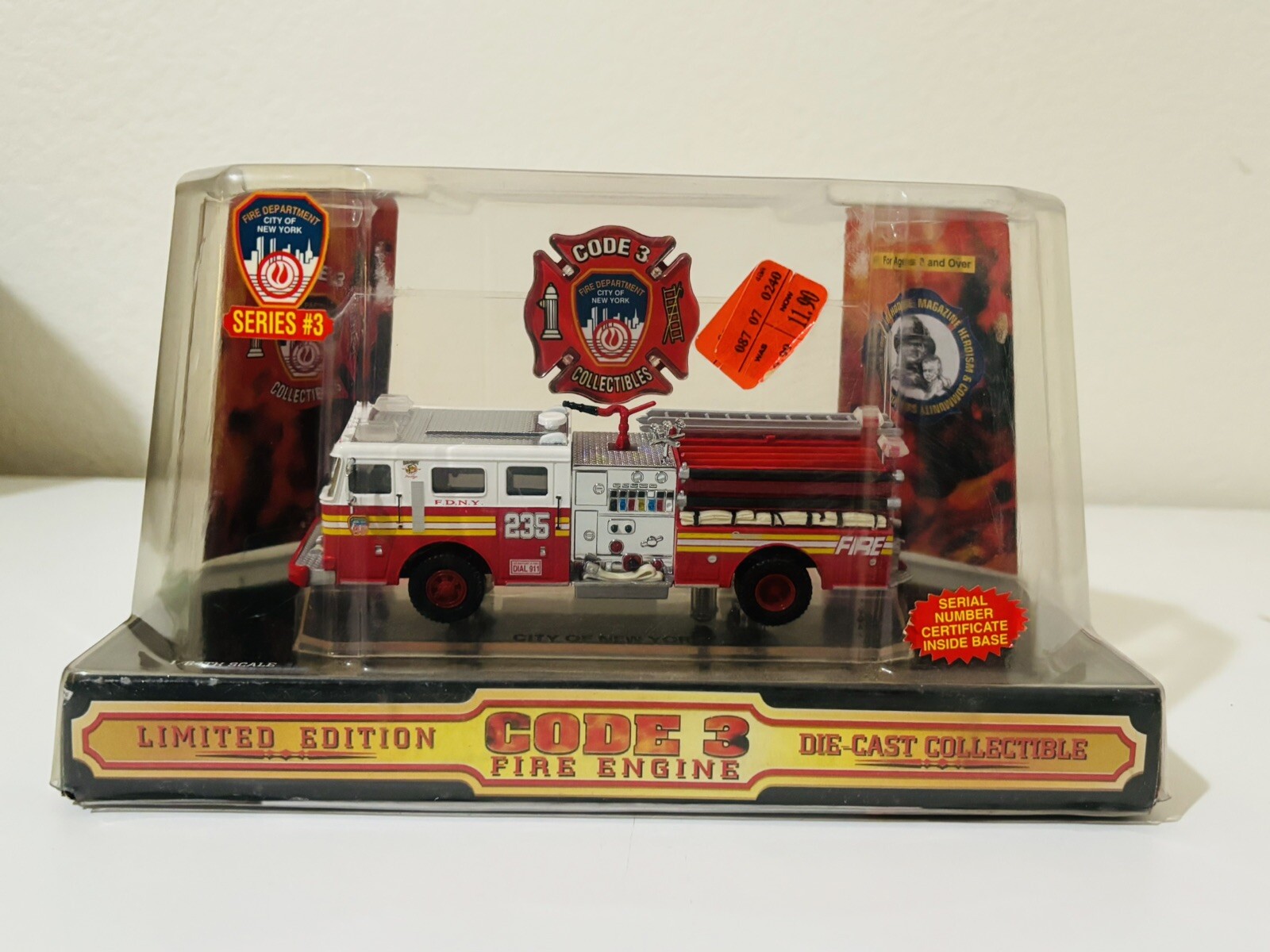 Code 3 Collectibles City of New York (FDNY) Seagrave Fire Engine Truck ...