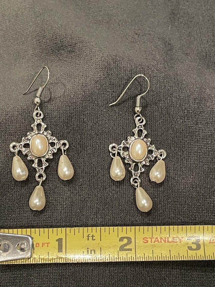 Fabulous Vintage Silver Tone Faux Pearl Drop Dangle Pierced Earring ...