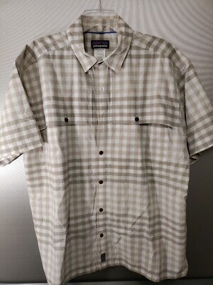 Patagonia Common Threads Men's Short Sleeve Button Vented Shirt Size ...