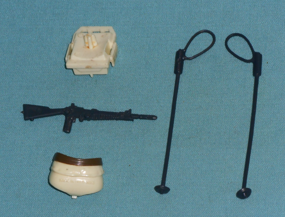 vintage G.I. GI JOE gijoe SNOW JOB WAIST body part + WEAPONS lot gun ...
