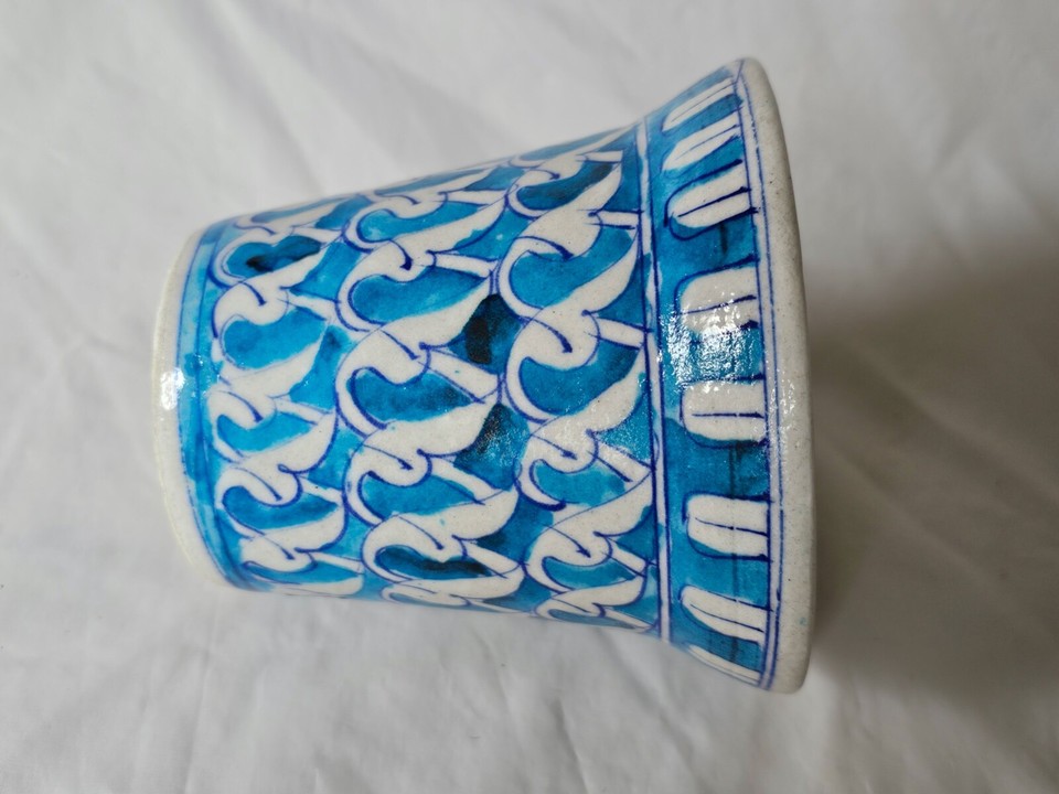 INDIAN PERSIAN DESIGN POTTERY VASE, INDIA AND NEOTA, CIRCA EARLY-MID ...