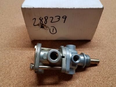 NEW BENDIX TRAILER SUPPLY VALVE PART NO. 288239 | eBay