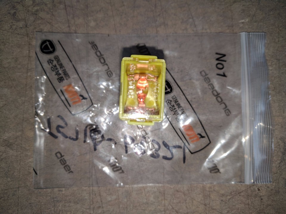 New Genuine OEM KIOTI T5710-69321 Yellow Fuse 60 Amp for DK4510, DK5010 ...