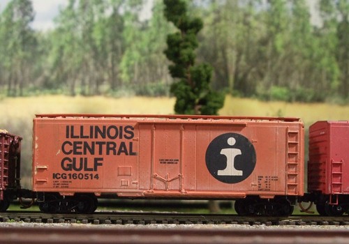 Illinois Central Gulf 40 ft Plug door boxcar #160514 N Scale | eBay