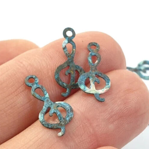 Clé 30 cv musique métal petit charme bleu aqua patine rustique ...