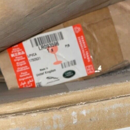 New Genuine Range Rover Velar Insert Panel rear bumper trim LR093596 ...