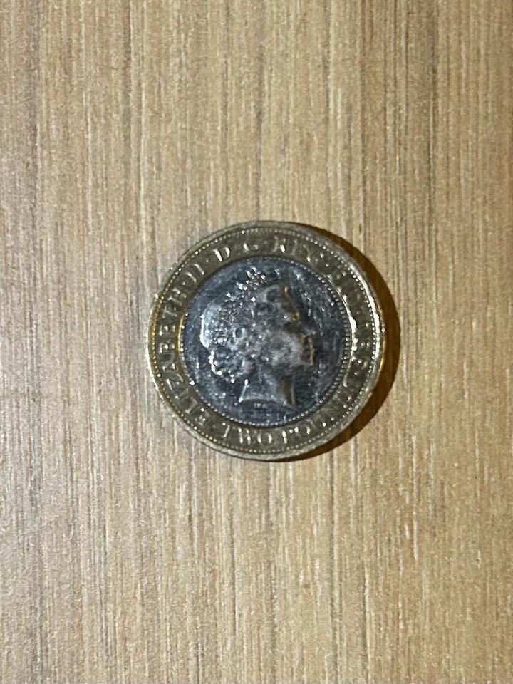 2014 Minting Error Lord Kitchener World War 1 £2 coin Circulated Good ...