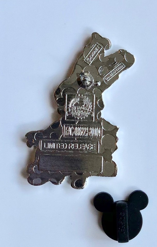 Goofy Disney 20 Years of Pin Trading Our Favorite Memories Limited ...