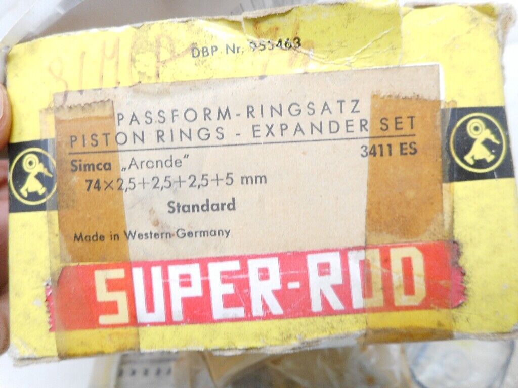 Series Elastic Bands Pistons Engine Complete For Four Cylinders Goetze ...