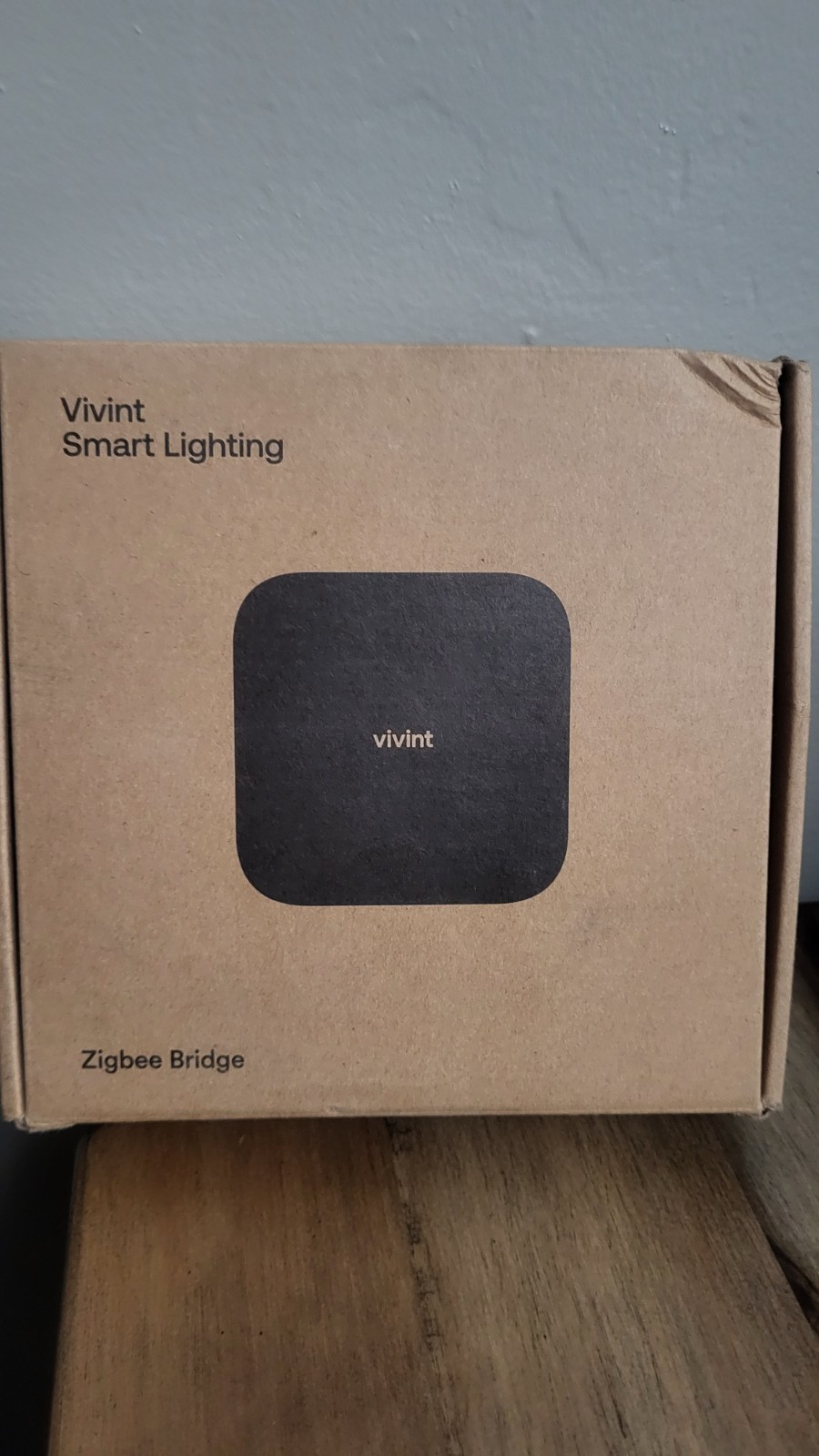 Vivint Smart Lighting Switch VS-ZGBHUB-001 Zigbee Bridge | eBay