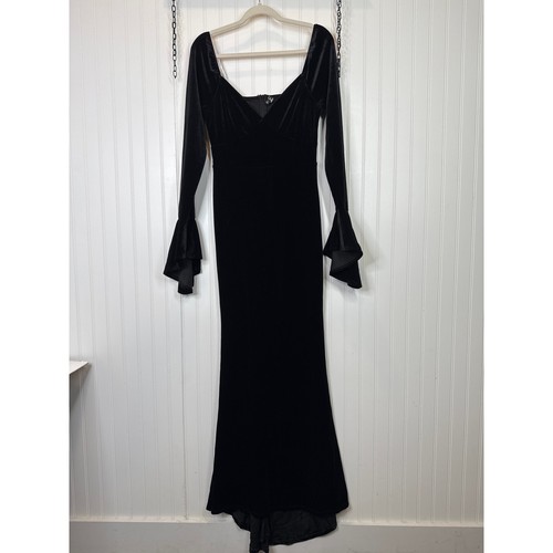 NWOT Lulus Dramatic Instincts Black Velvet Bell Sleeve Mermaid Maxi ...