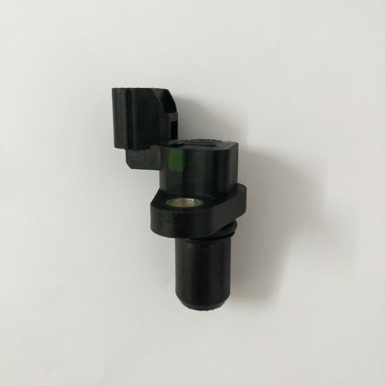 1pcs MD355407 New Camshaft Position Sensor for Mitsubishi Pajero Pinin ...