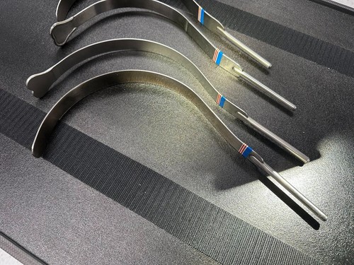 Automated Medical Iron Intern Retractor Rectal Set, Fiber Optic Blades ...