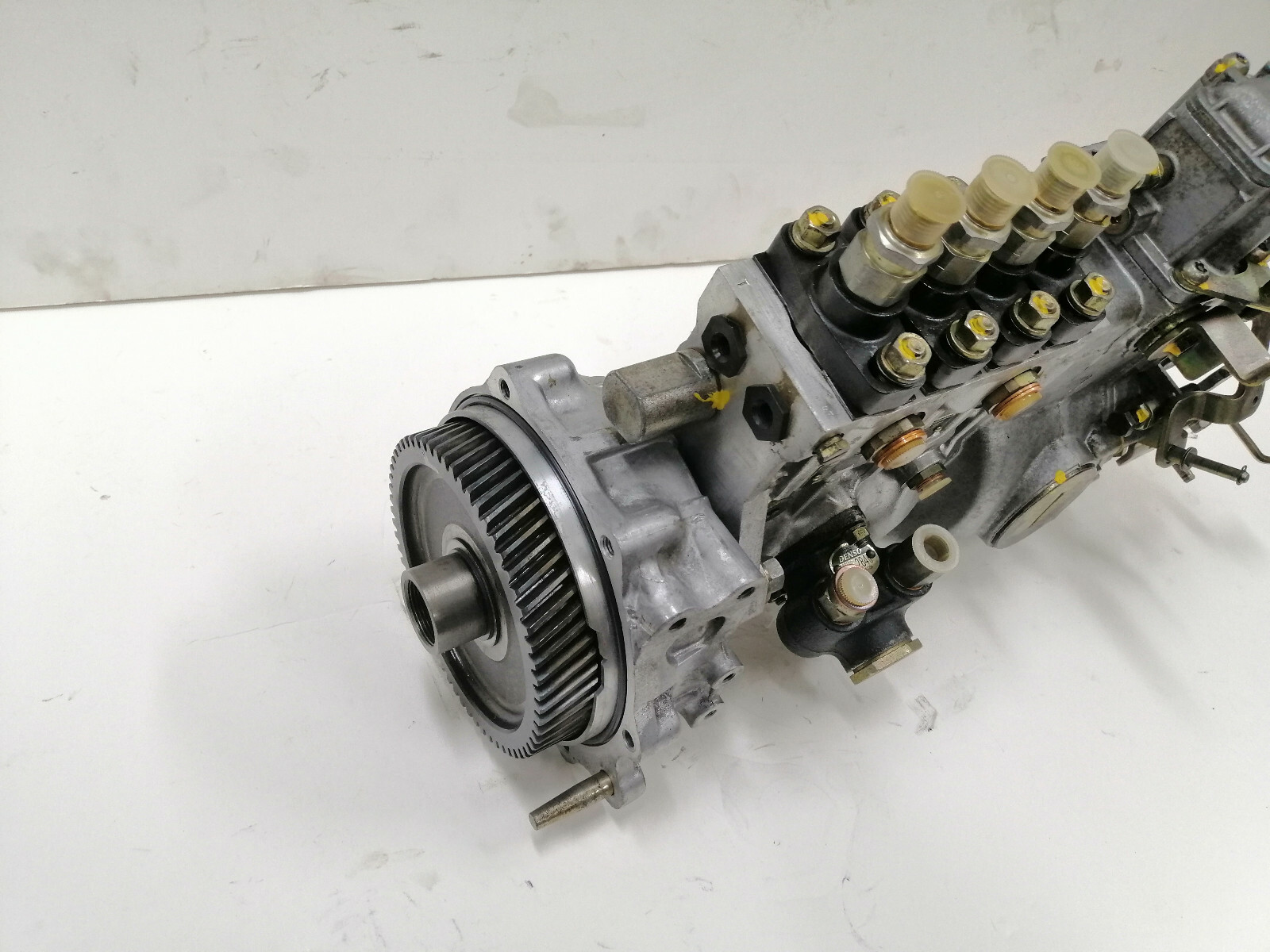 Fuel Injection Pump For Mitsubishi Canter / Fuso FE649 FE659 FE84P ...