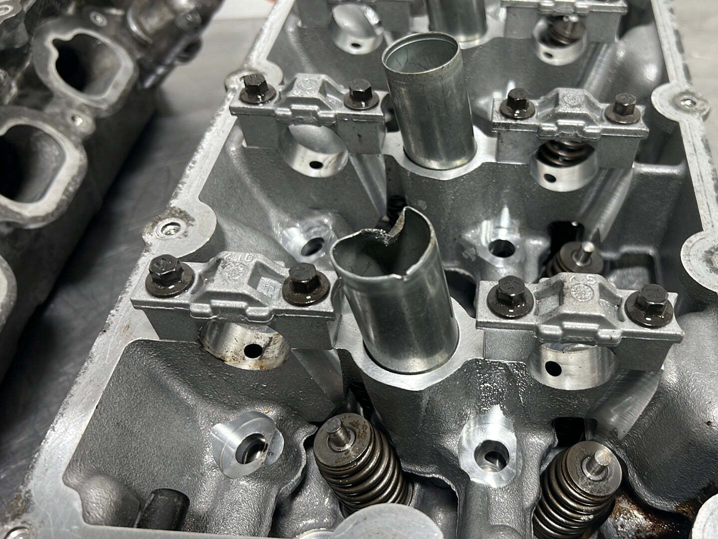 11-14 FORD MUSTANG GT GEN 1 COYOTE 5.0 HEADS CORES OEM #C135 | eBay