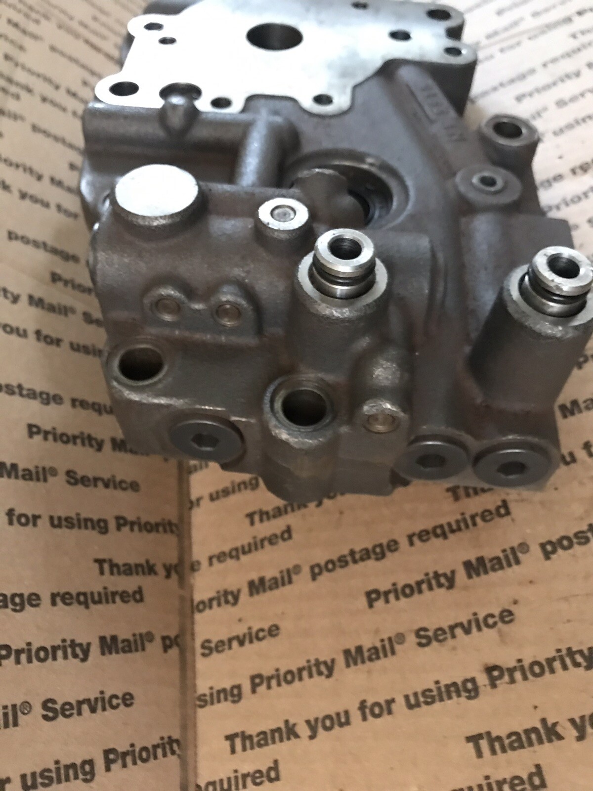 Kubota L3240 L3540 L3940 L4240 L4740 HST OEM Port Block Assembly TD270 ...