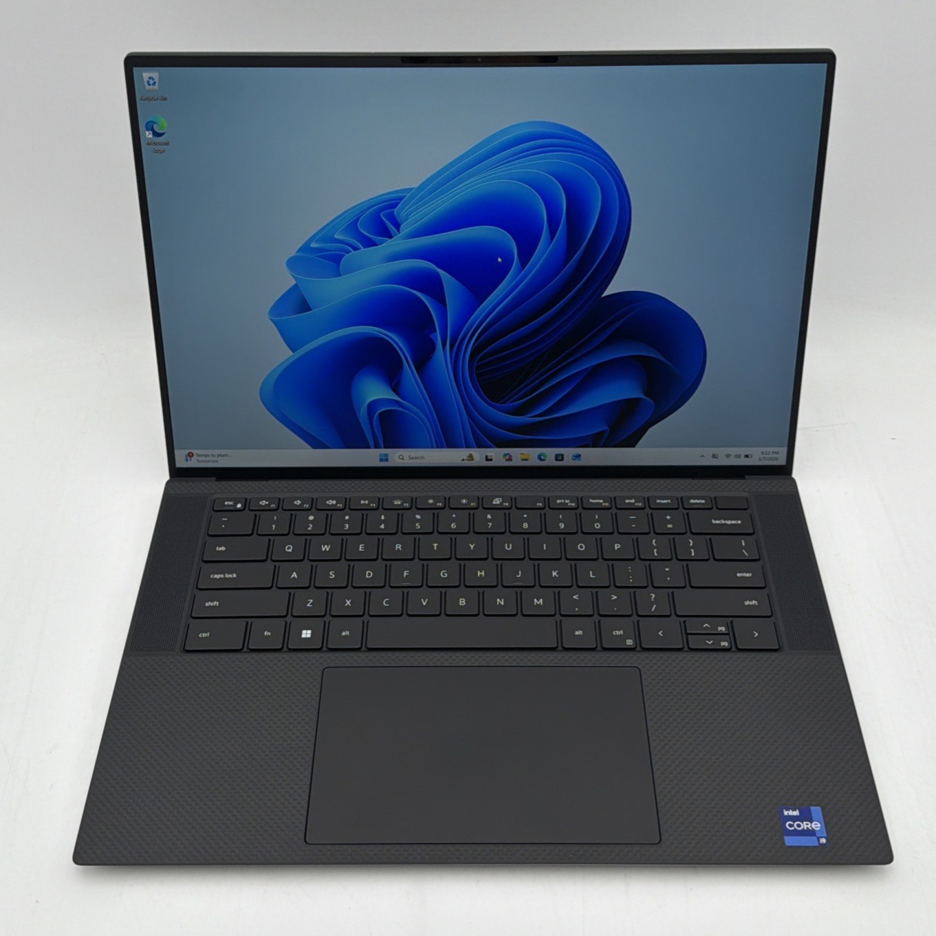 Dell Precision 5570 - Powerful Workstation Laptop - llozi.com