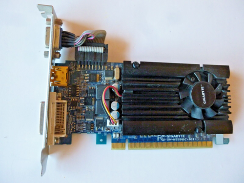 Carte vidéo GIGABYTE GV-N520OC-1GI - Nvidia GeForce GT 520 - 1GB DDR3 ...