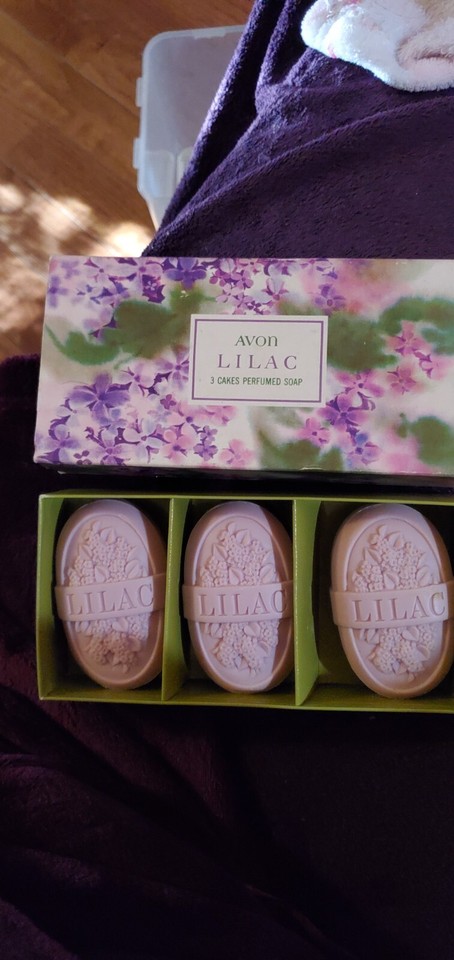 Vintage Avon Lilac Perfumed Soap 3 Bars 3 Oz Each in Original Box 1970 ...