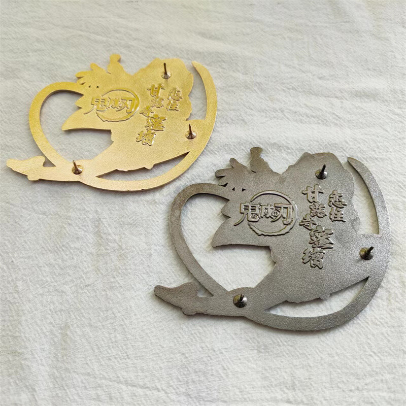 Stock Kanroji Mitsuri Anime Demon Slayer Metal Brooch Pin Collect Grils ...