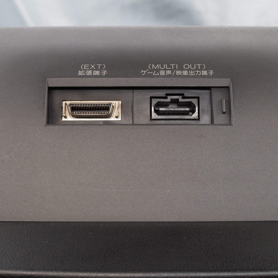 SHARP SF-1 Console System Nintendo Super Famicom Color TV 14G-SF1 ...