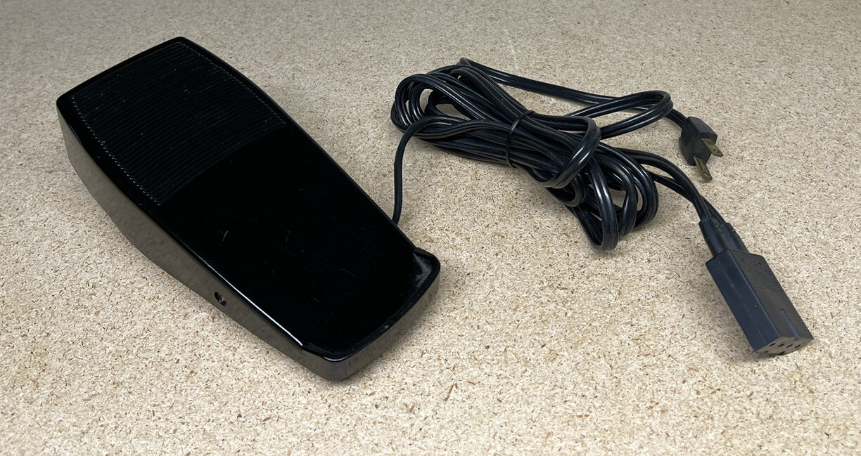 Husqvarna Viking Sewing Machine Foot Controller Pedal 4 Pin Type FR560 ...