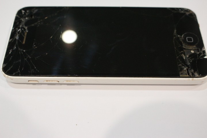 Apple iPhone 5C A1529 4G LTE 16GB 4" 8MP/SOLD AS IS | eBay Australia