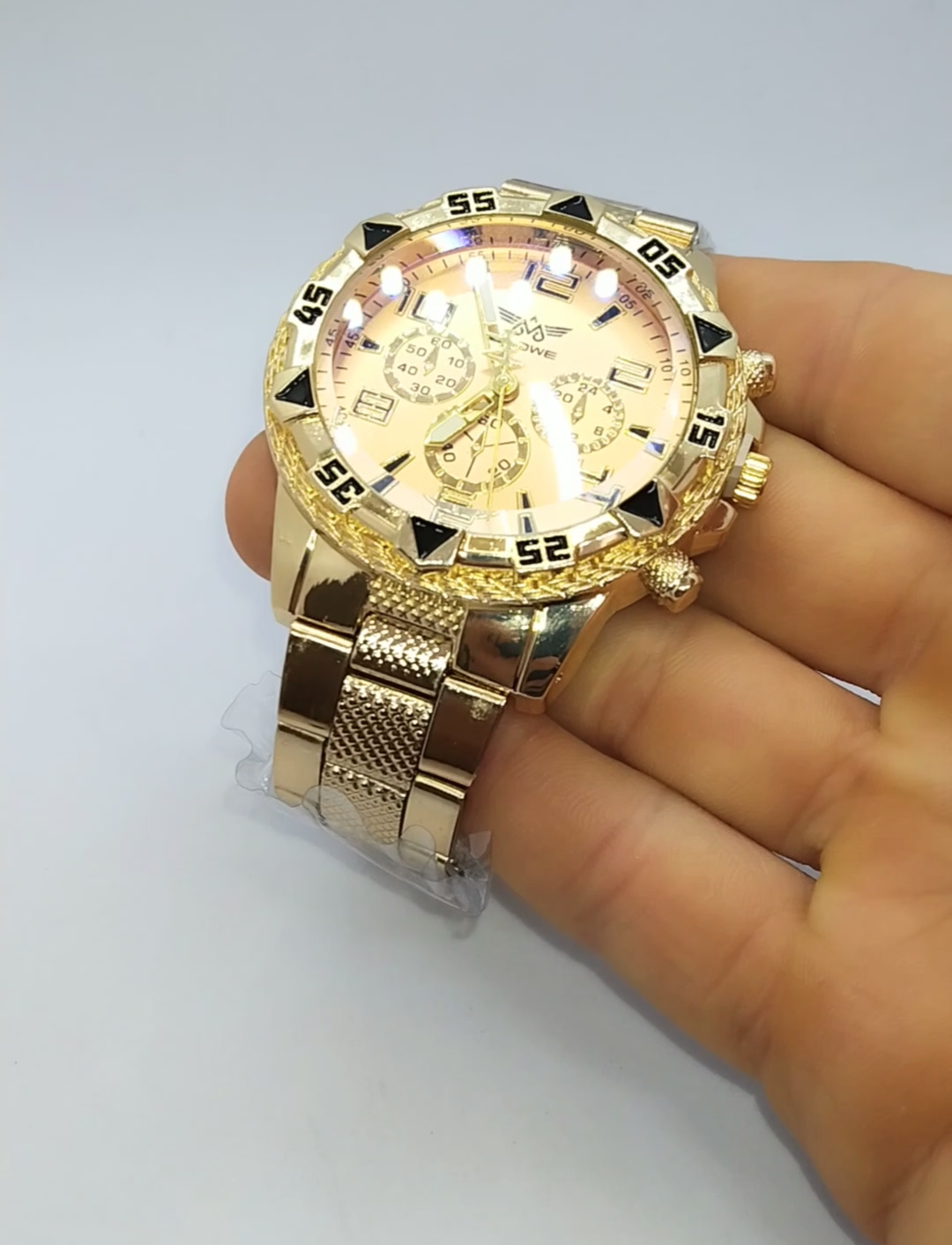 GOLD ZHOWE WATCH Men's Golden Face Quartz Dial Analog Pointer ...