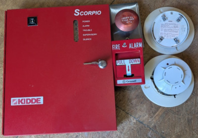 Kidde Scorpio Releasing Panel with Grinnell MR, abort, 1 PSD 7157 ion ...
