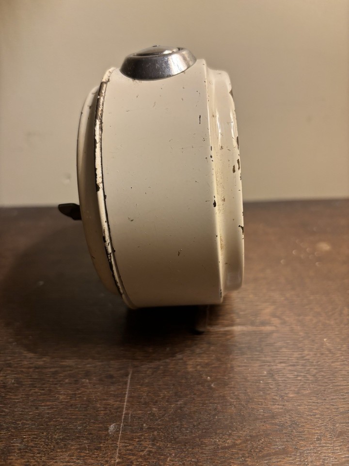 A Vintage Children’s Clock Alarm Clock | eBay UK