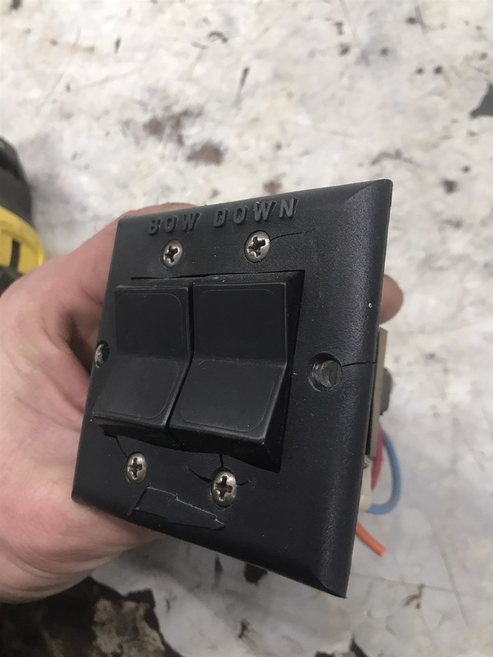 92 Sea Ray Weekender 270 Boat Bennett trim tab control switch switches ...