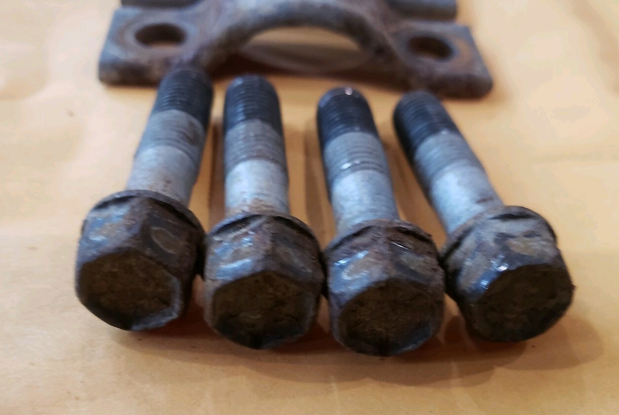 2003 - 2007 HUMMER H2 U-Joint U-Bolt Straps Strap Kit Bolts Bolt 2004 ...